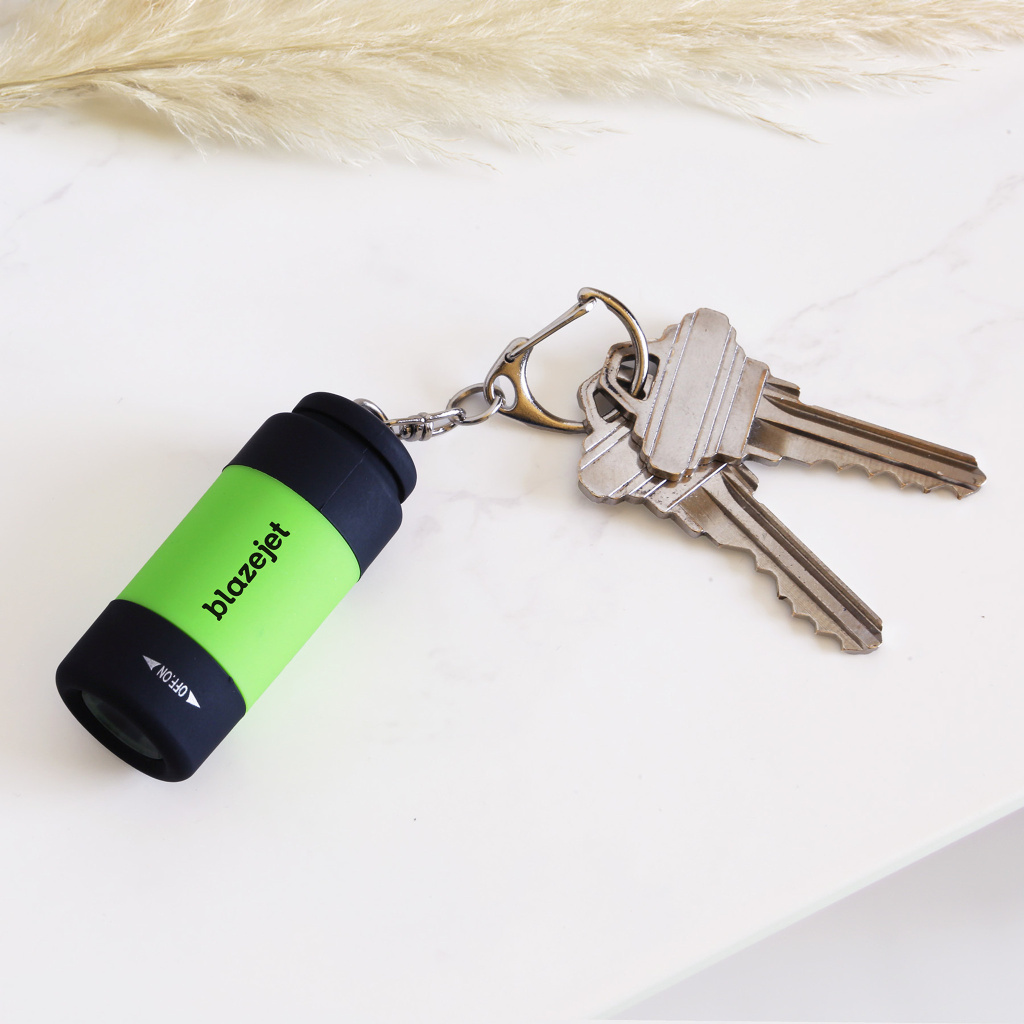 Mini Rechargeable Flashlight | WSC Image
